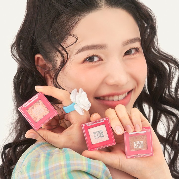 [키치캐치 / KITSCH CATCH] 플레이풀 아이섀도우 매트 (6colors) - 하나만 사도 어디로든 무료배송