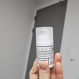 [꾸셀 / courcelles] 리퀴드 파운데이션 15ml - 하나만 사도 어디로든 무료배송