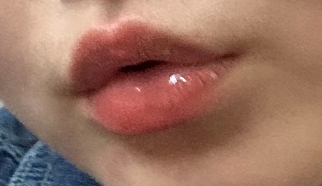 홍시밤은 늘 만족하며 씁니다 빨리 써버리는게 최대 단점이에요 ㅠ 이번엔 친구 선물로도 하나...